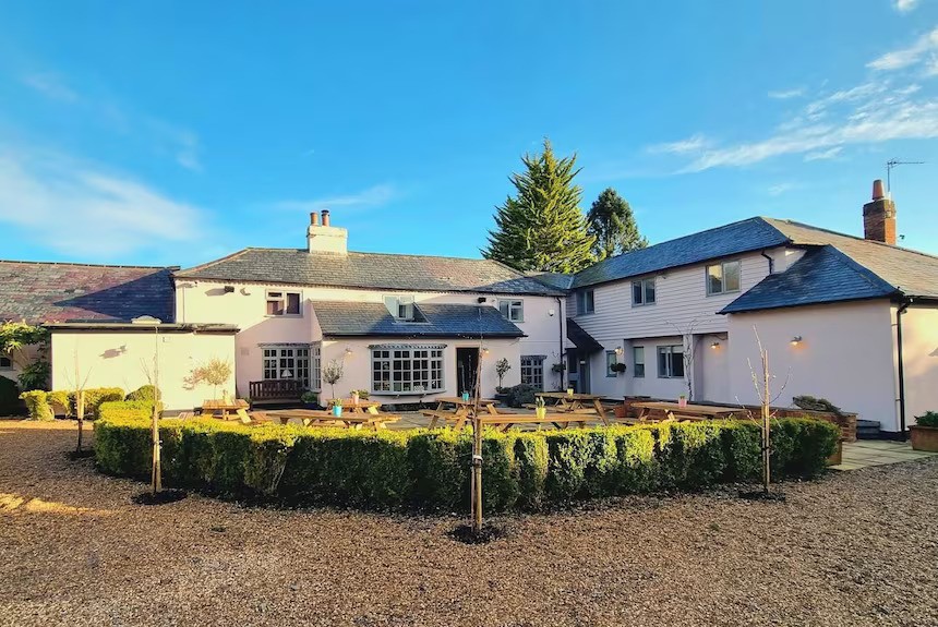 The Fox - Ibstone - Pub Rooms